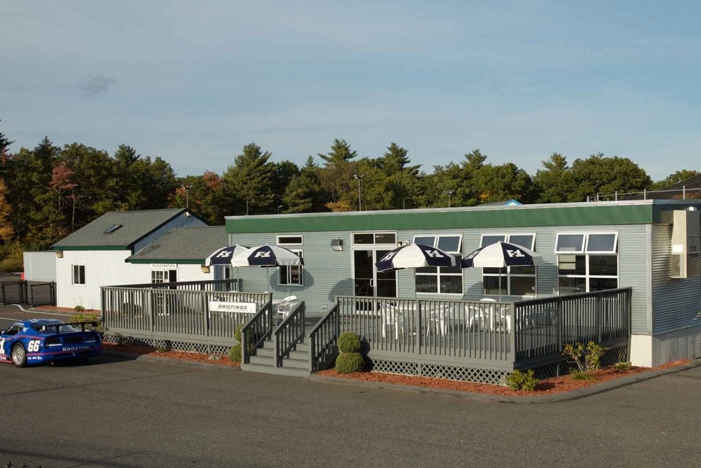 F1 Prefabricated Modular Retail - Triumph Modular